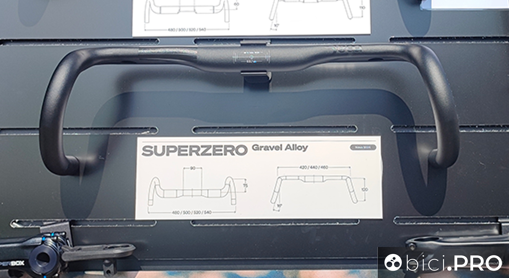 Deda Superzero Gravel Alloy, la piega in alluminio - Bici Style