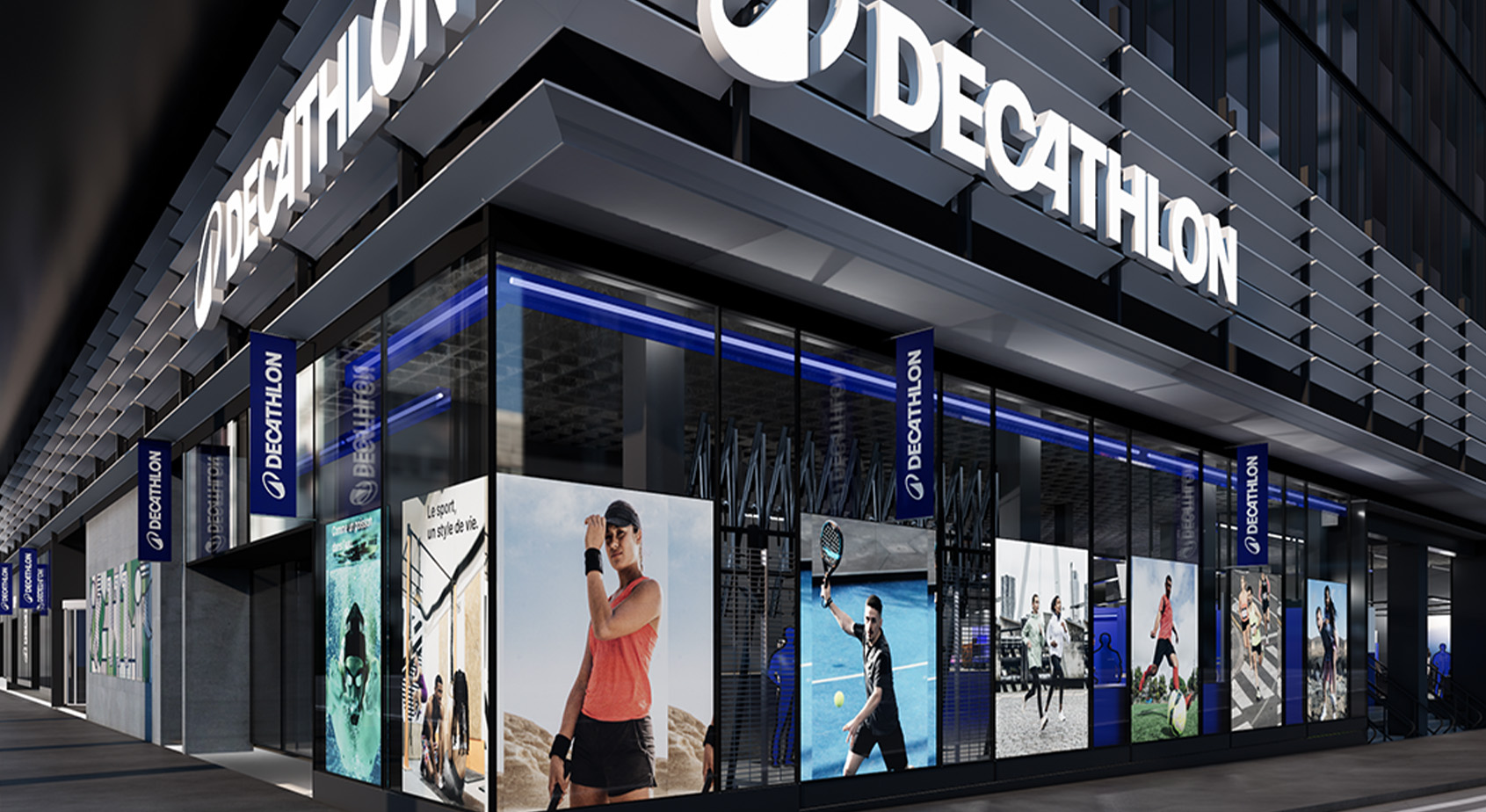Decathlon Italia insegna dell'anno 2025-2025 per Sport&Outdoor - Bici Style